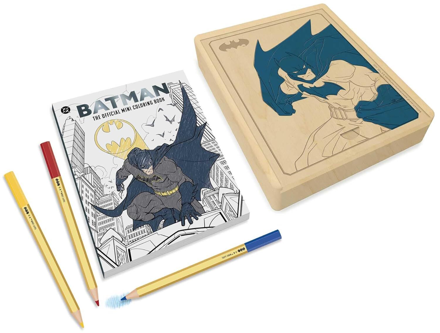 Batman Mini Coloring Set: Contains 64pp coloring book and 12 premium ...