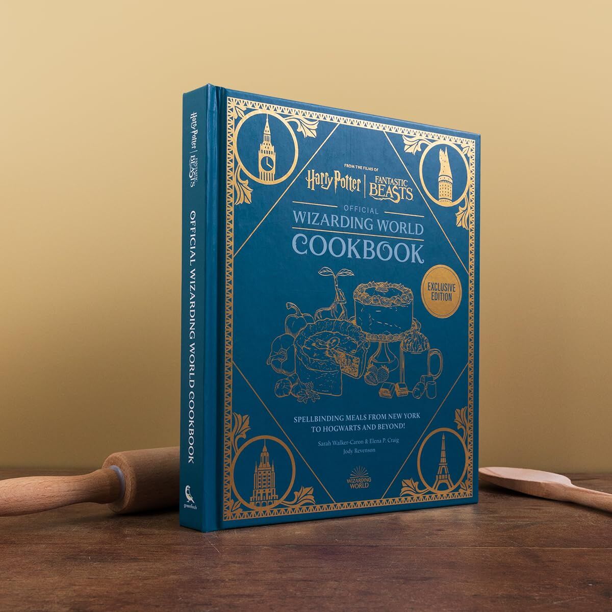Harry Potter Official Wizarding World Cookbook: Spellbinding Meals from ...